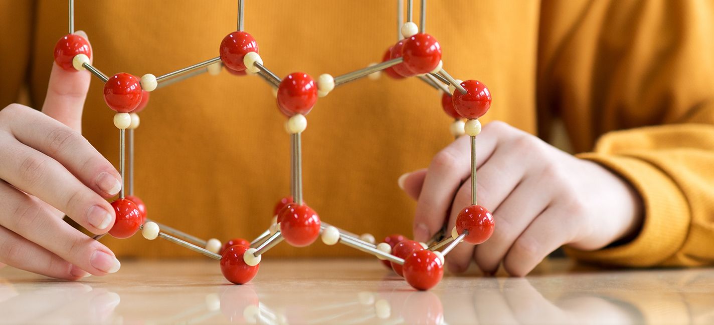 Classes & Camps | Mad Science